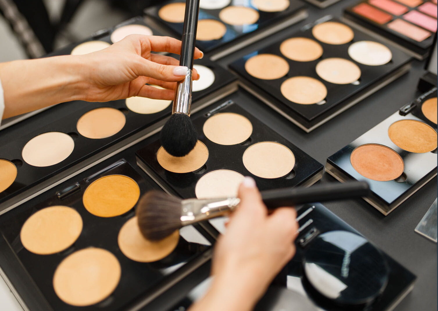 Makeup & Cosmetic Manufacturers UK | Creative Cosmetics